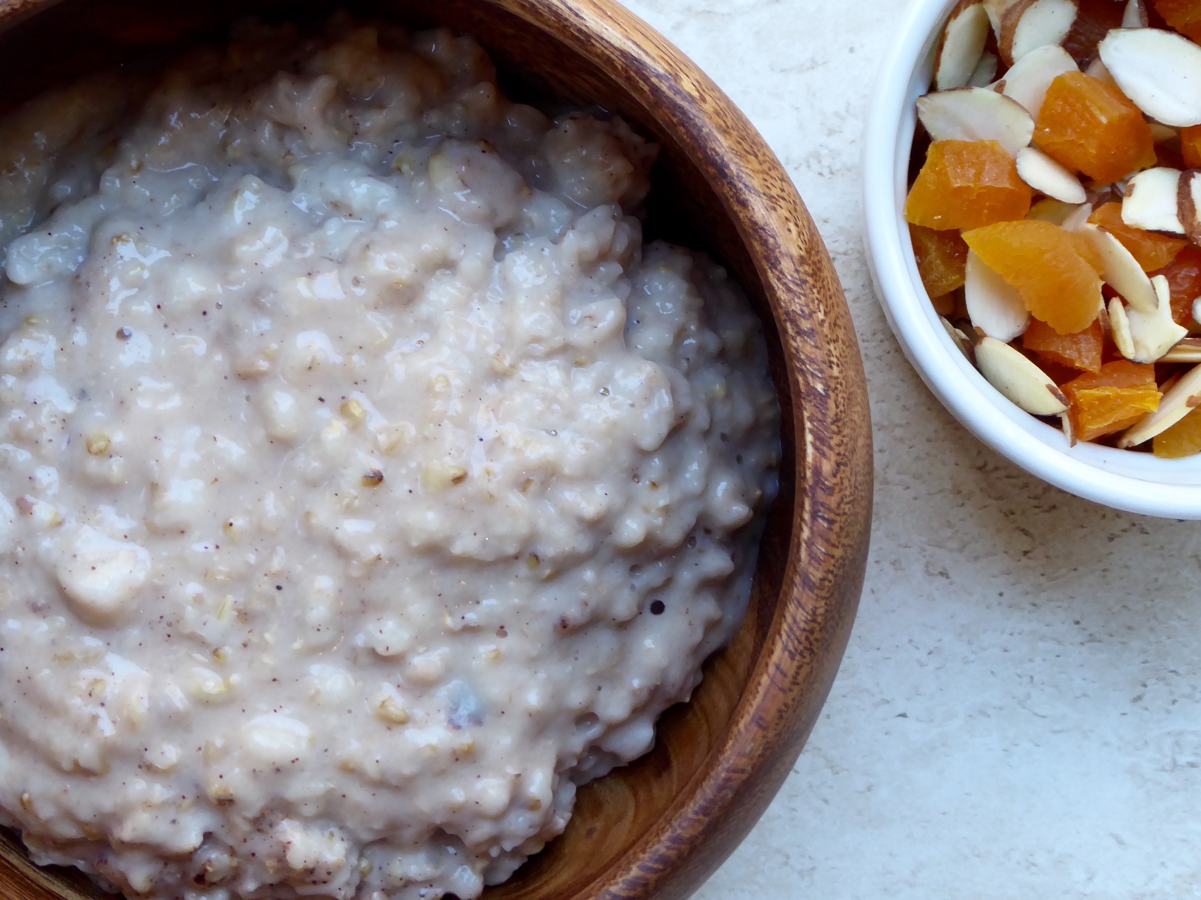 Oatmeal Breakfast Bar | Zen of Slow Cooking Blog